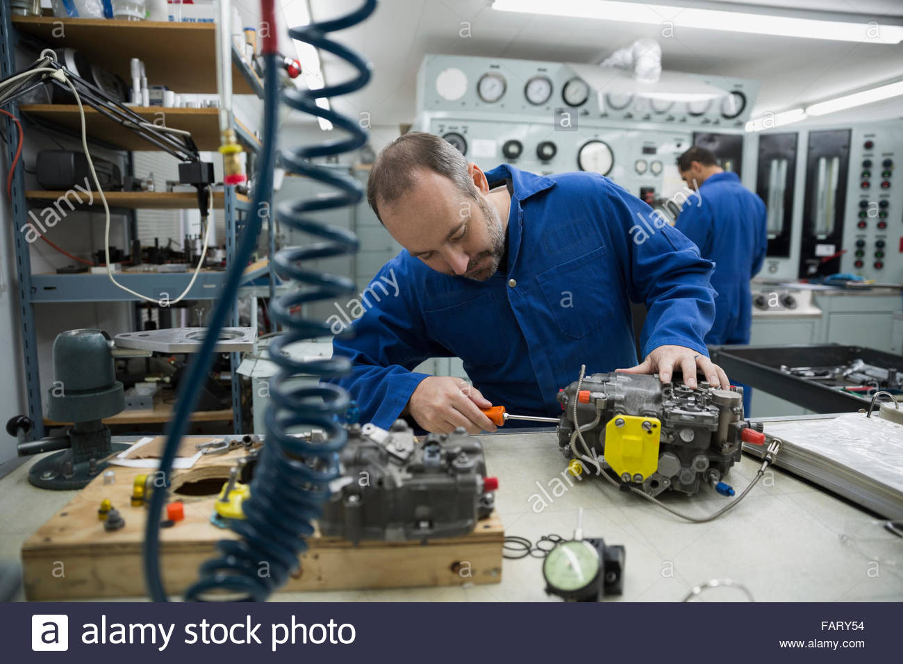 Fixing part hi-res stock photography and images - Alamy