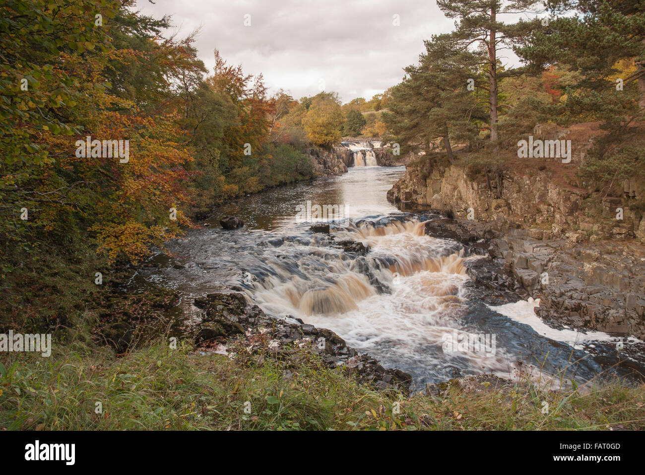 Waterfall waterfalls tees hi-res stock photography and images - Alamy