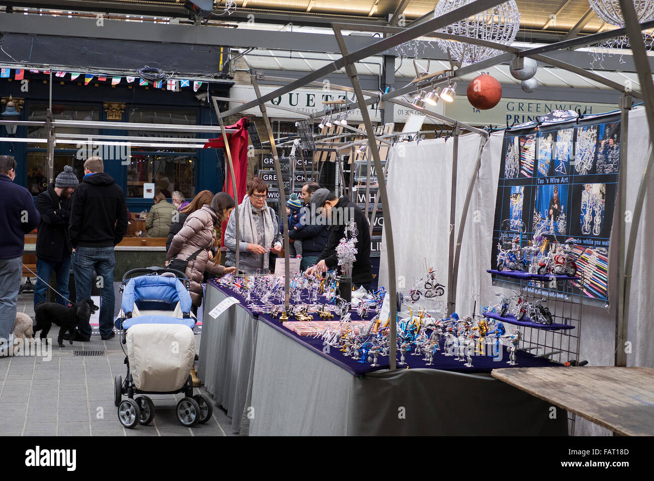 Indoor market stall hi-res stock photography and images - Alamy