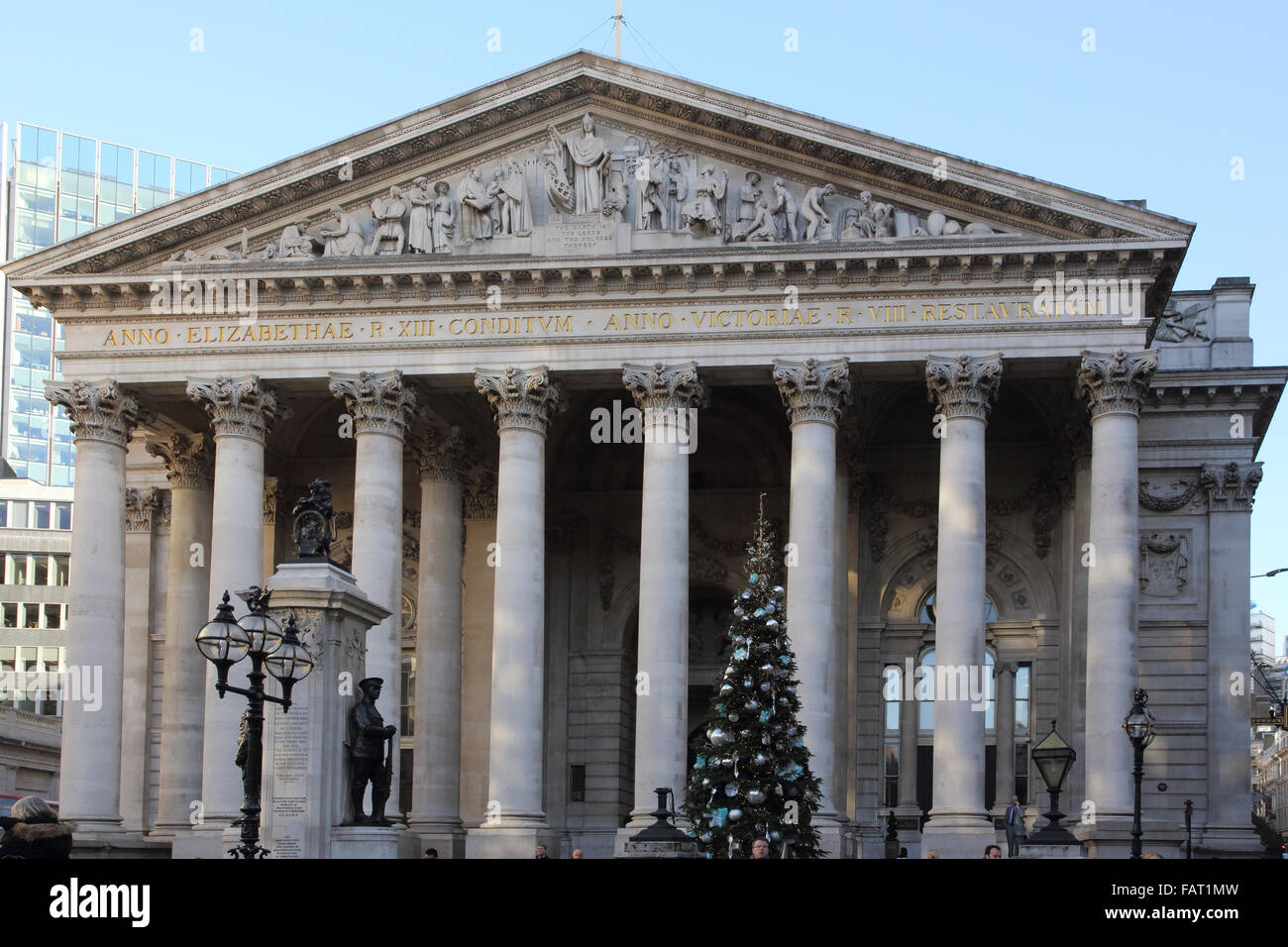 facade of the royal exchange in the city of london Stock Photo - Alamy