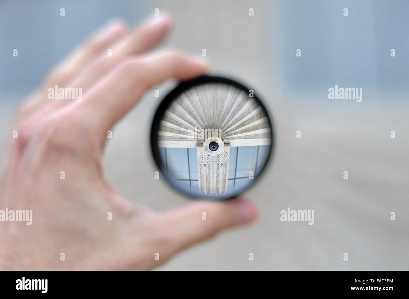 Creative circle hi-res stock photography and images - Alamy