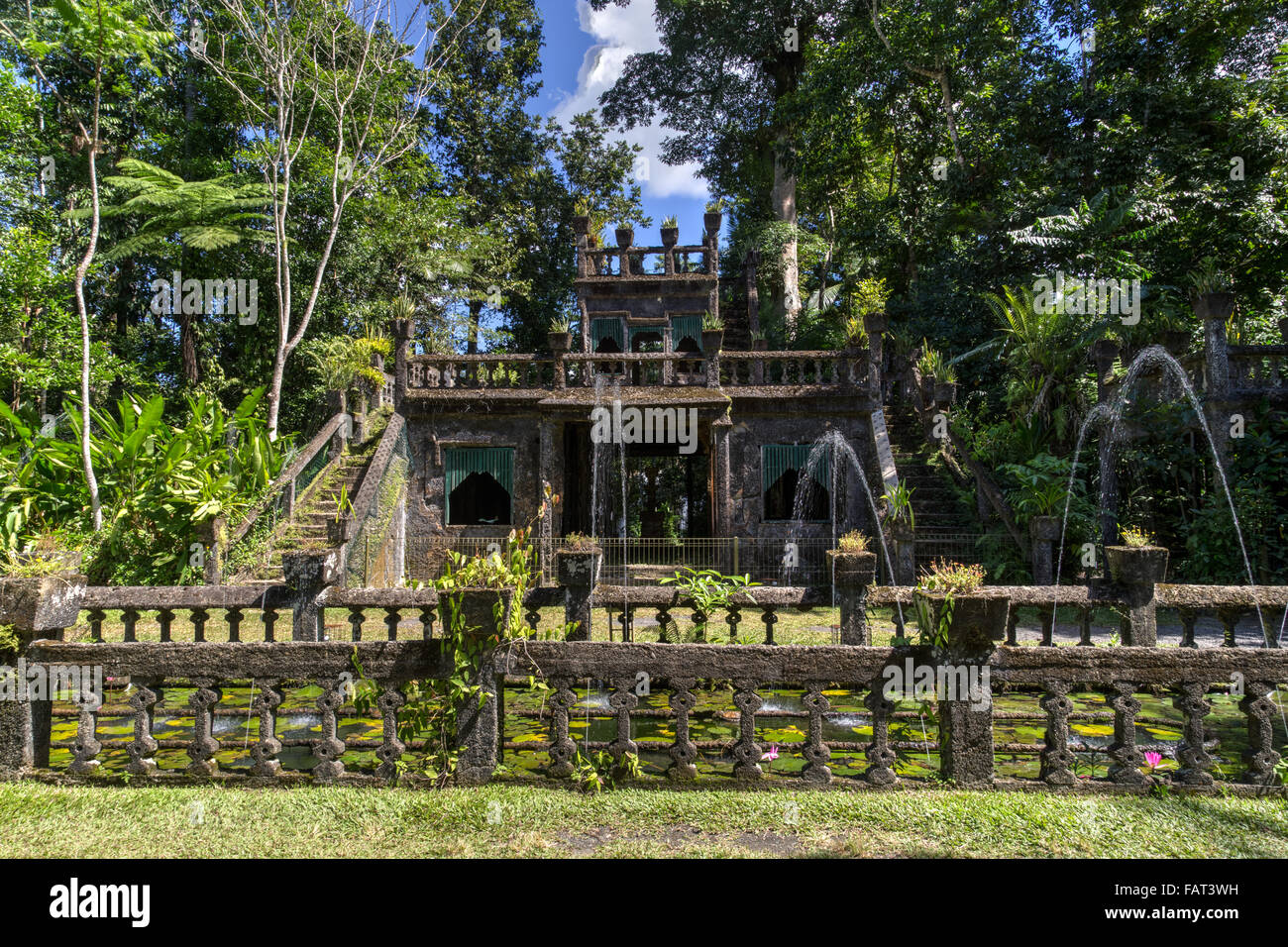 Paronella Park High Resolution Stock Photography and Images - Alamy