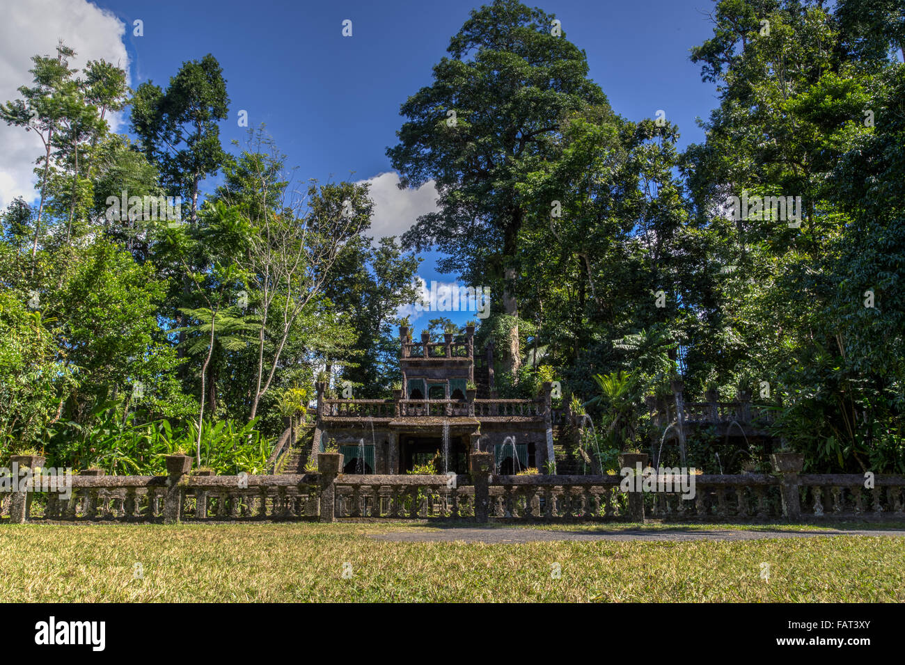 Photograph of the castle in Paronella Park in Queensland, Australia ...