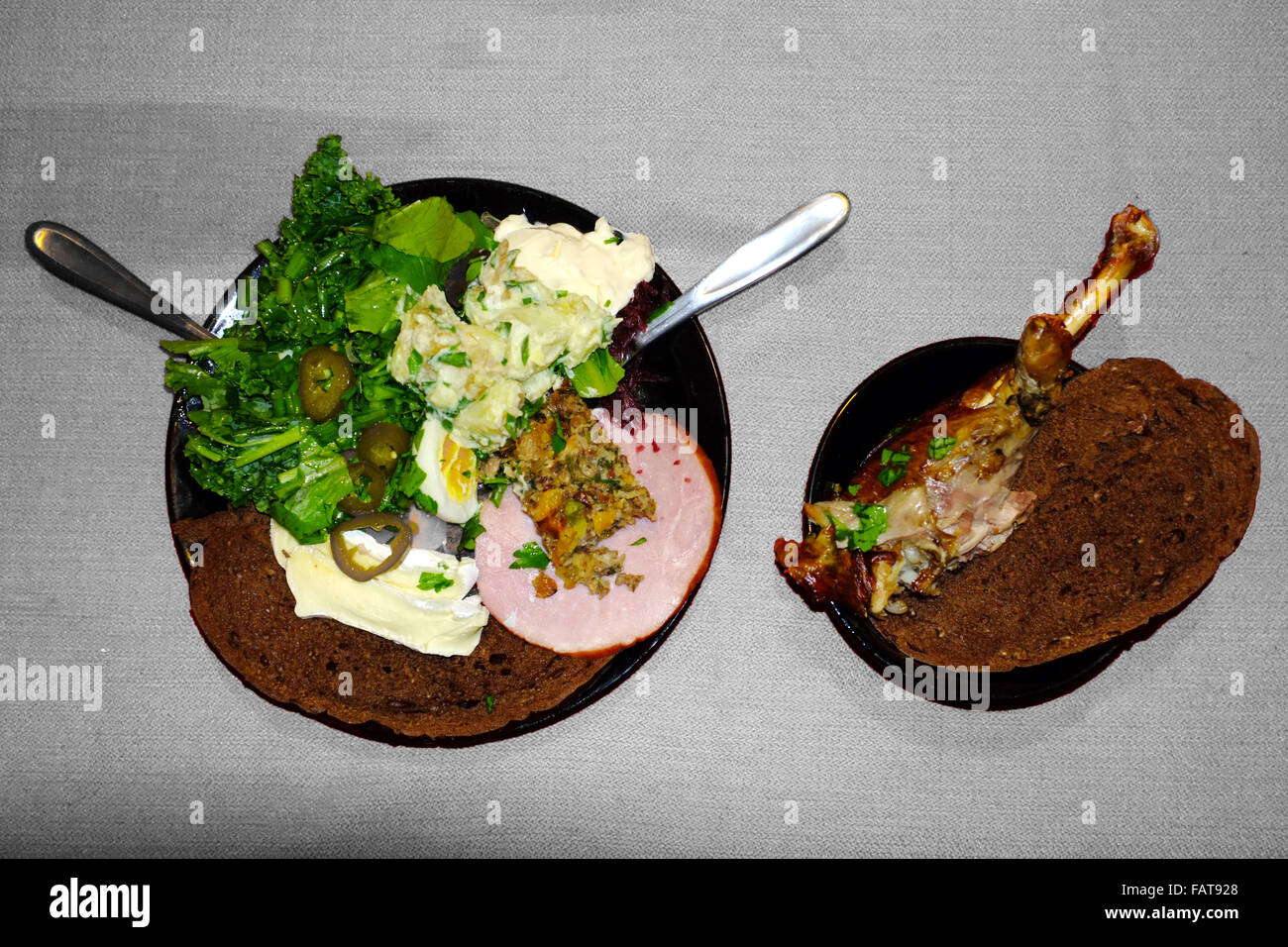 Overfull plate hi-res stock photography and images - Alamy