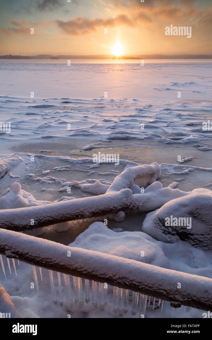 Sunrise winter frozen lake hi-res stock photography and images - Alamy