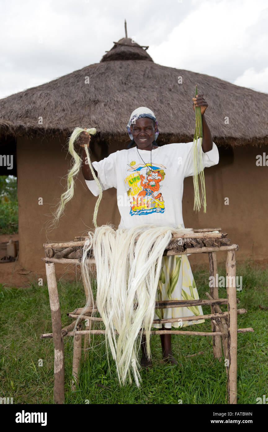 Sisal rope hi-res stock photography and images - Alamy