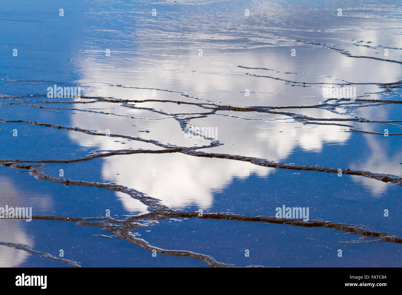 Water running off from Grand Prismatic Spring in the Midway Geyser ...