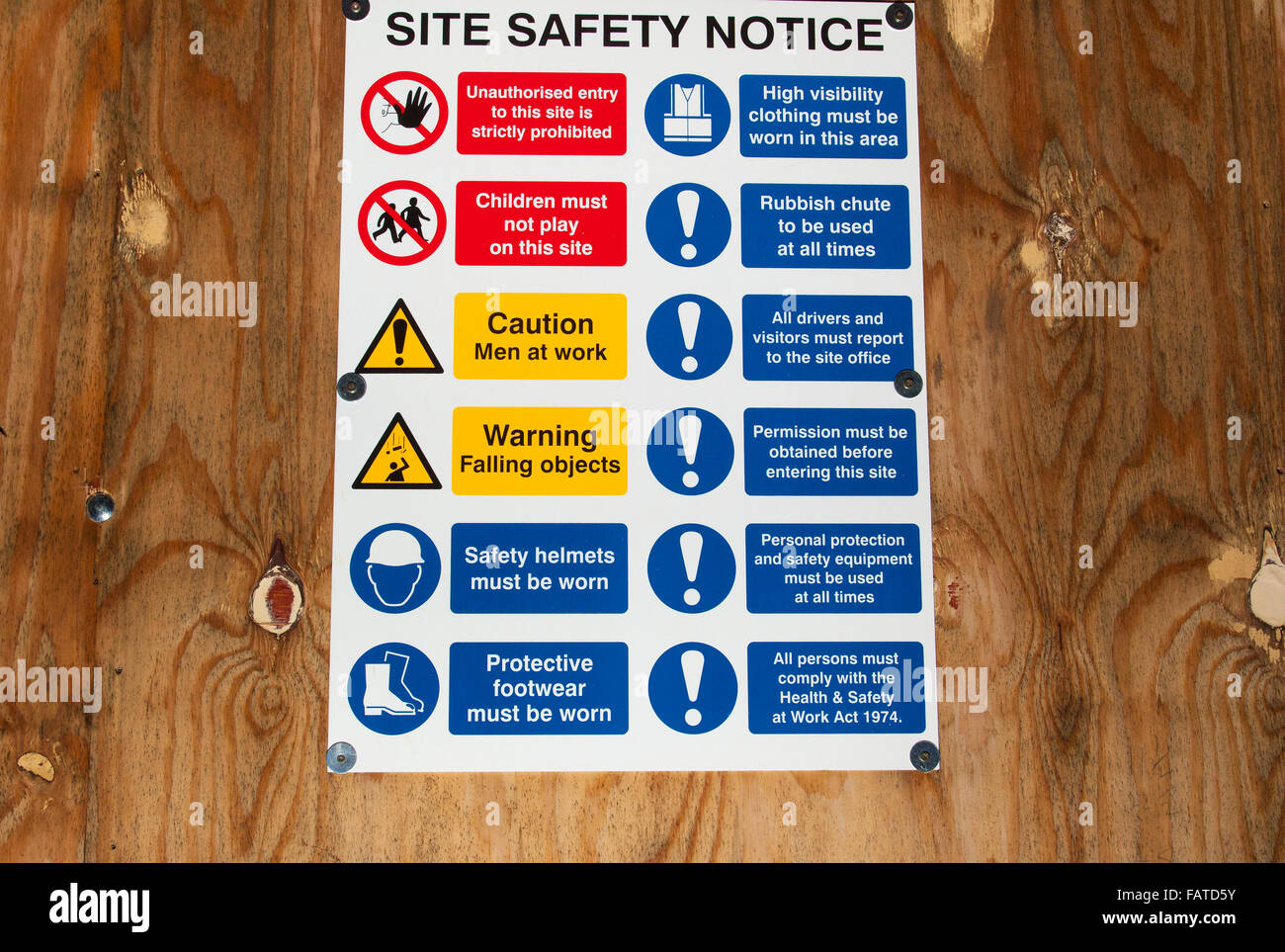 Construction site safety signs hi-res stock photography and images - Alamy