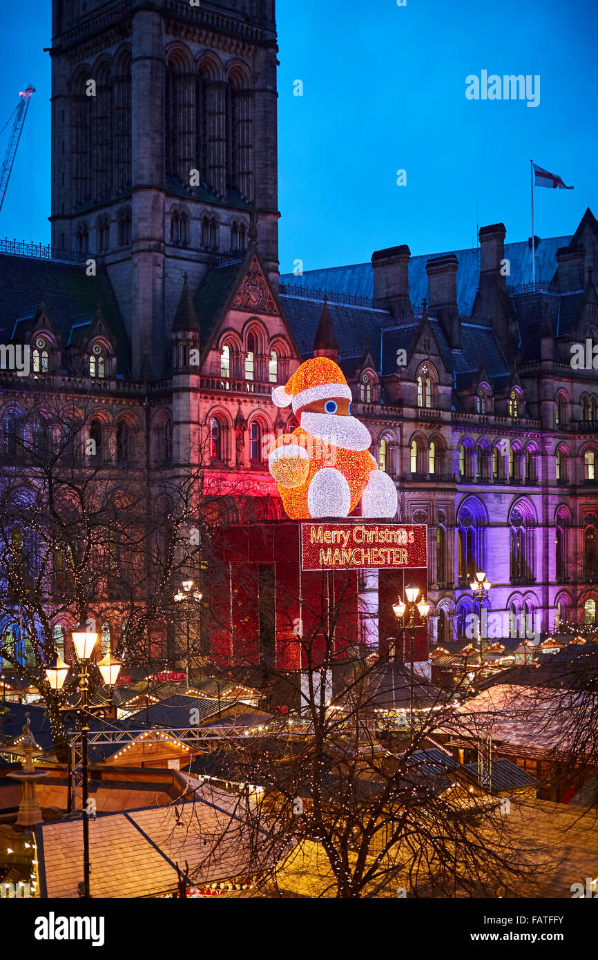 Manchester christmas markets in the day hi-res stock photography and ...
