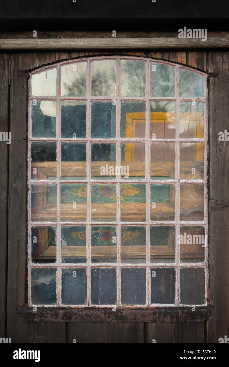 Victorian industrial window hi-res stock photography and images - Alamy