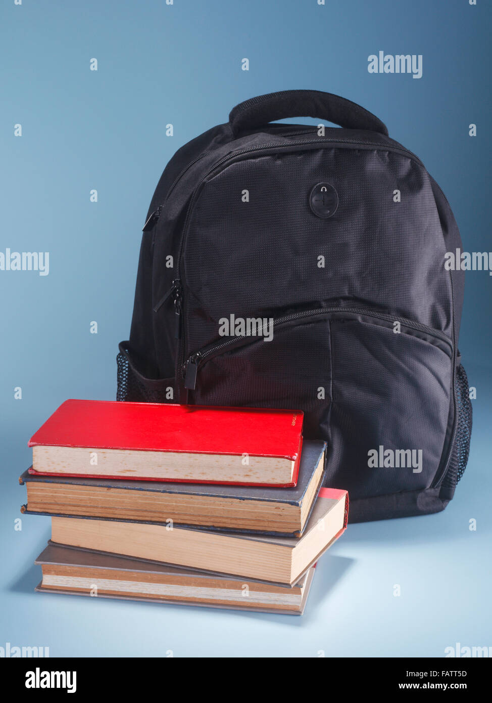 Backpack school hi-res stock photography and images - Alamy
