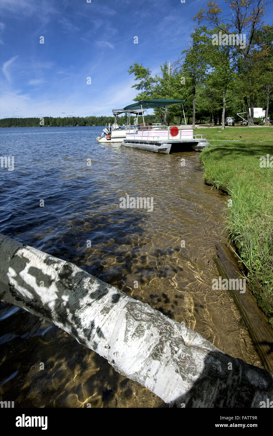 6 ponds hi-res stock photography and images - Alamy