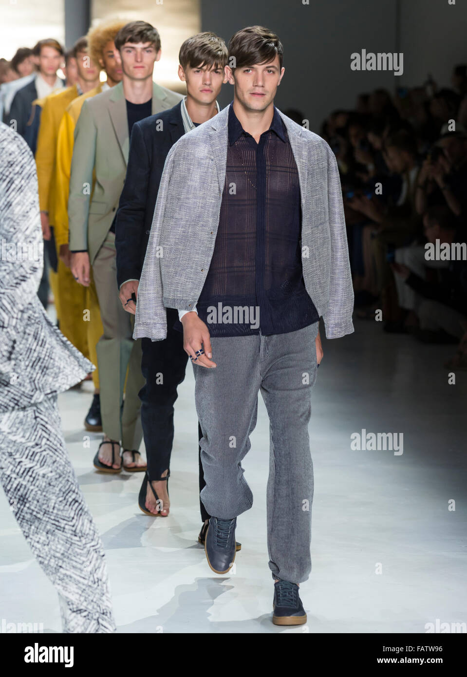 Robert perry hi-res stock photography and images - Alamy