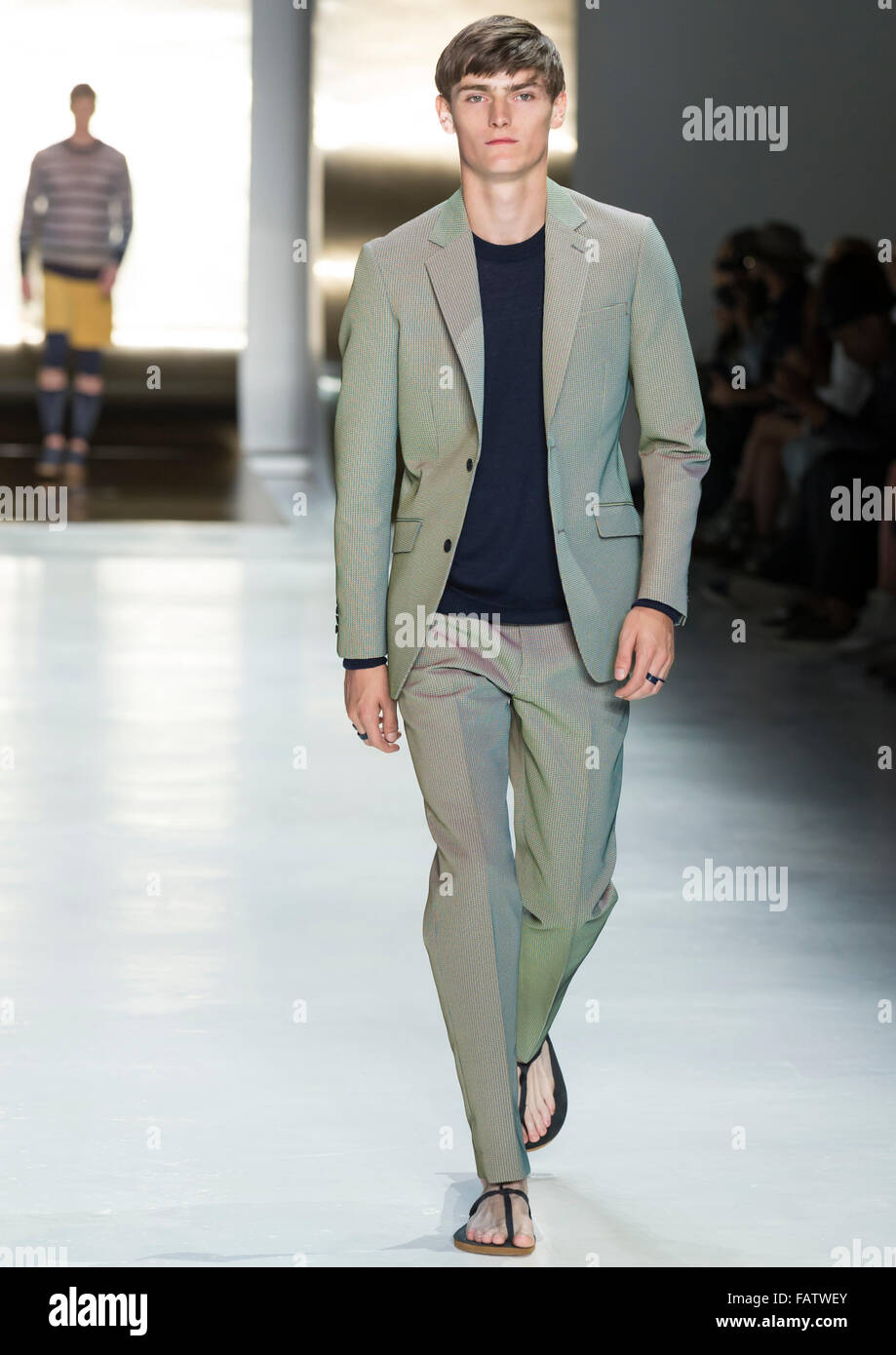 NEW YORK, NY - JULY 16, 2015: Alexander Beck walks the runway during ...
