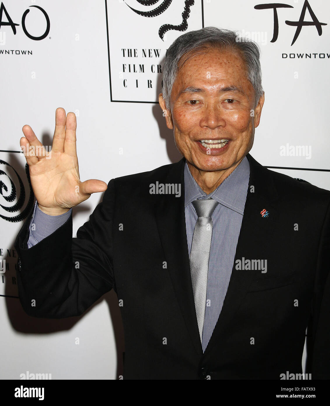 New York, USA. 4th Jan, 2016. Actor GEORGE TAKEI gives the Vulcan ...