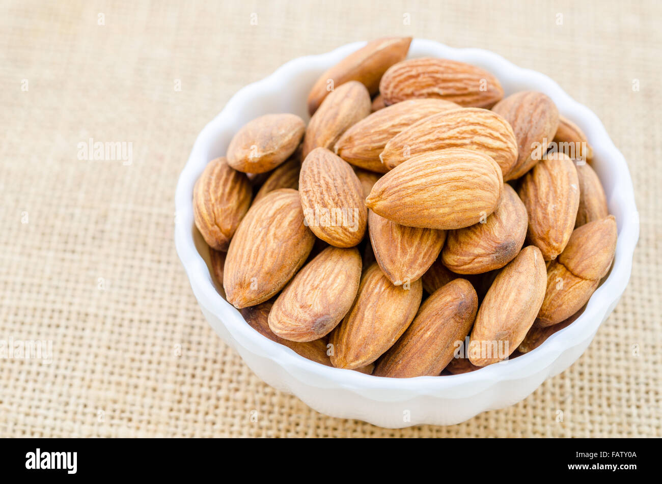 Almonds husks hi-res stock photography and images - Alamy