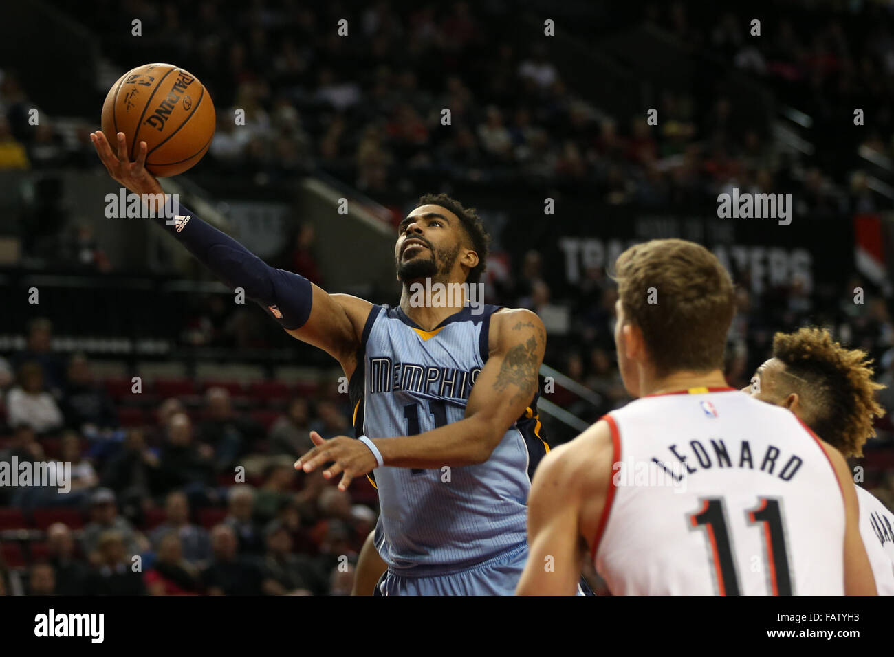 Portland, Oregon, USA. 4th January, 2016. MIKE CONLEY (11) drives to ...