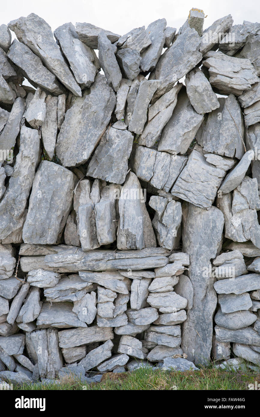 Stone Walls on Inishmore; Aran Islands; Ireland Stock Photo - Alamy