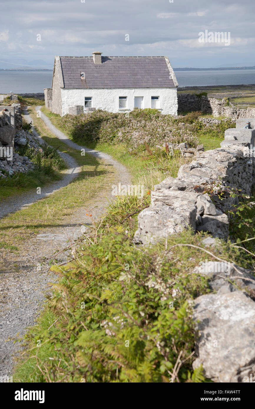 Traditional Cottage, Inishmore; Aran Islands; Ireland Stock Photo - Alamy