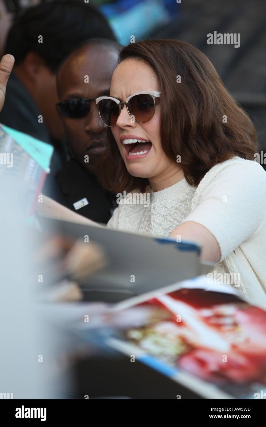 Daisy Ridley seen signing autographs as she arrives at the ABC studios ...