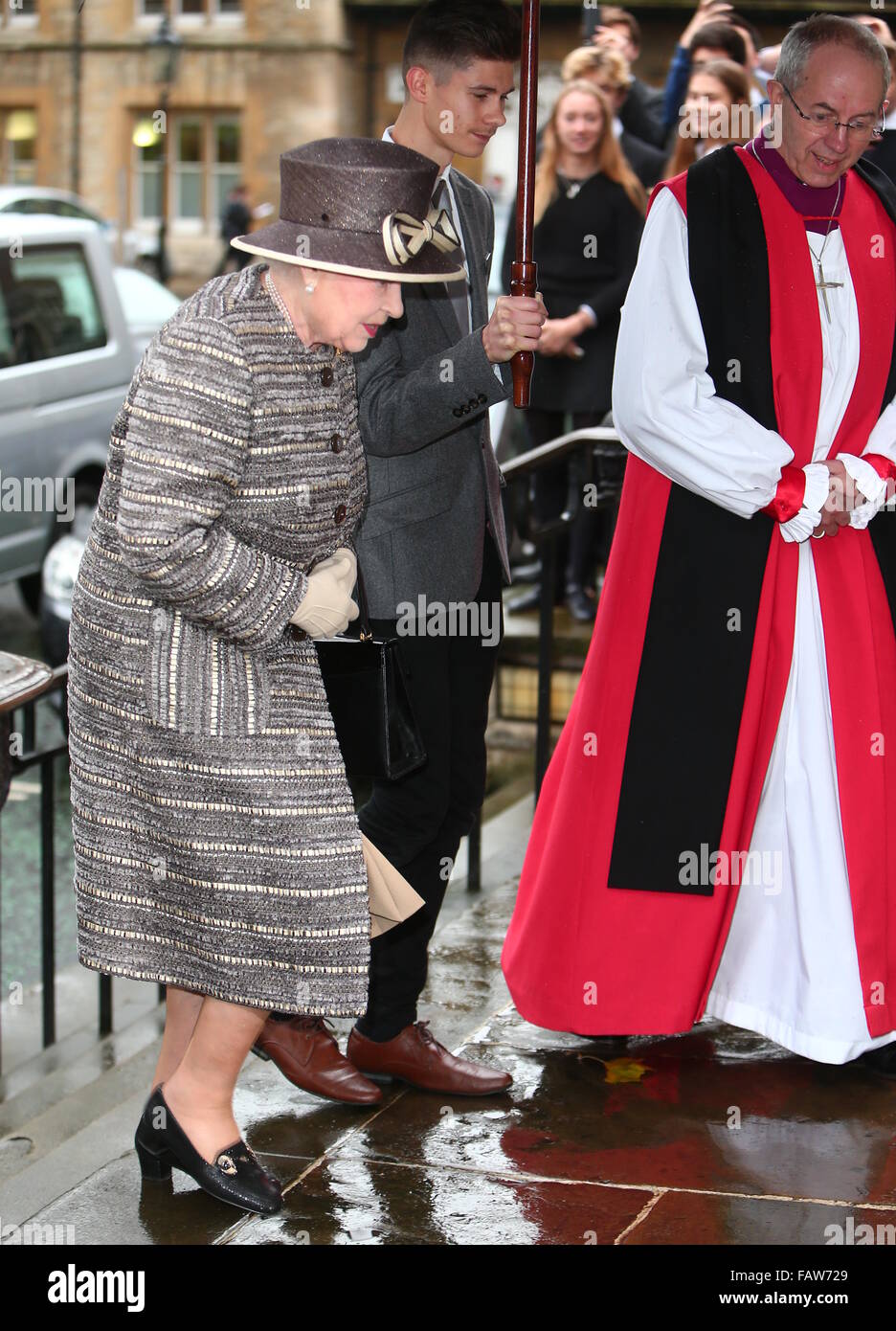 Queen Elizabeth II, accompanied by Prince Philip, Duke of Edinburgh ...