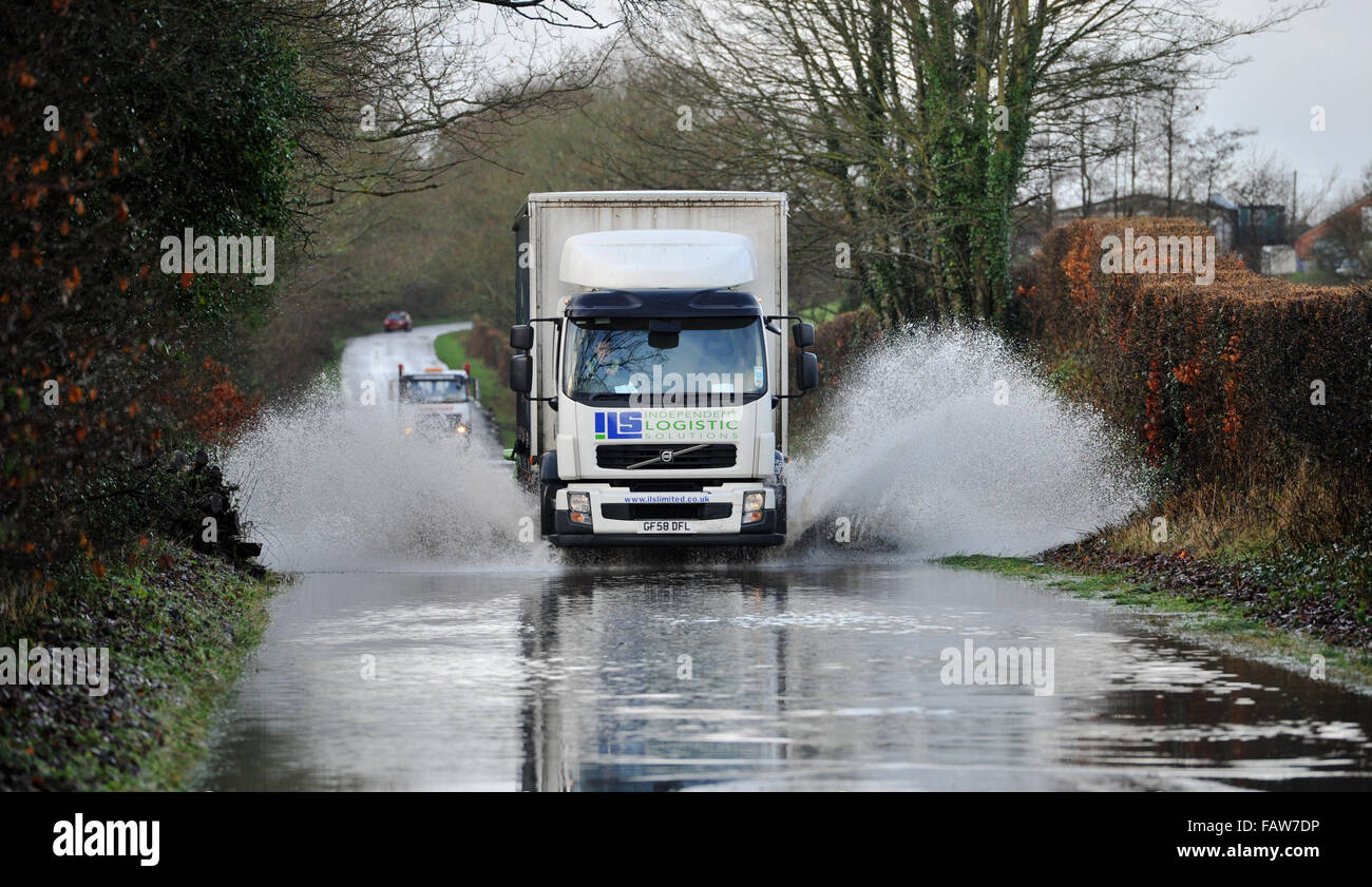 Flooded roads east sussex hi-res stock photography and images - Alamy