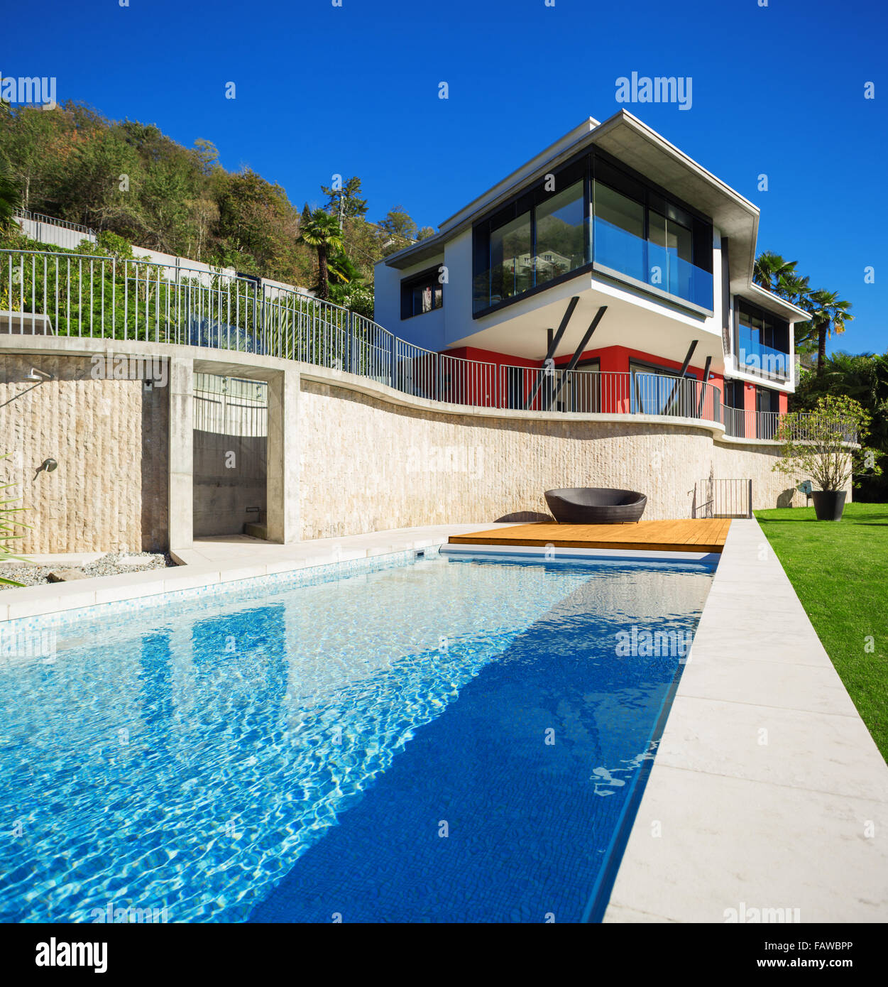 Cyan house hi-res stock photography and images - Alamy
