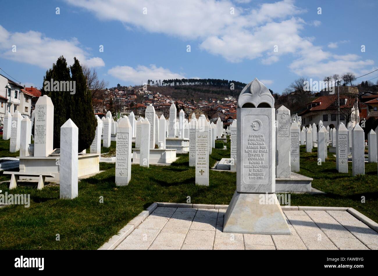 Islamic Muslim Tombstones of Bosnian soldiers at Martyrs Memorial ...