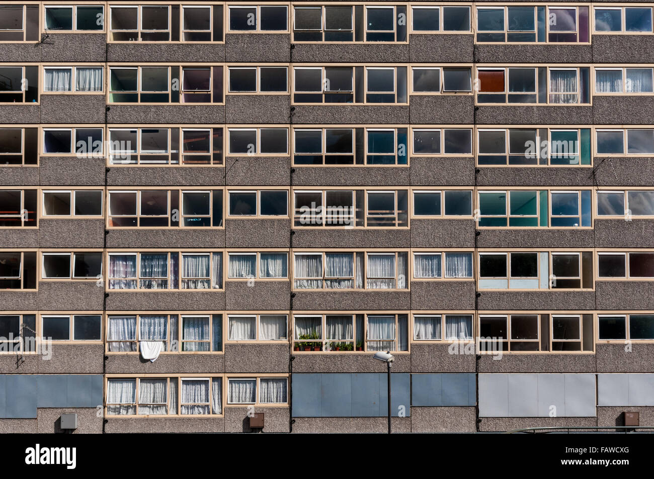 Notorious housing estate hi-res stock photography and images - Alamy