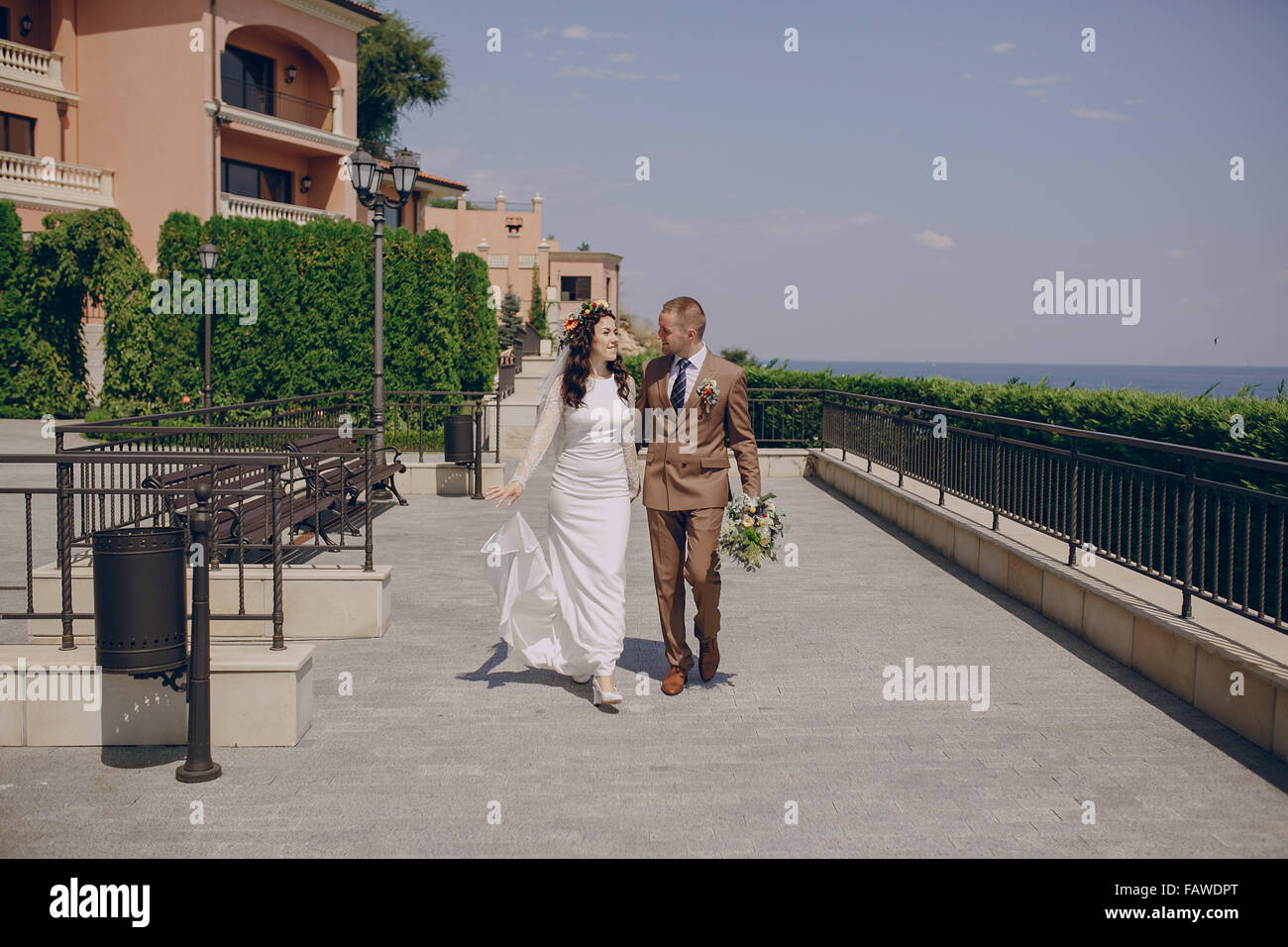 sunny wedding day Stock Photo - Alamy