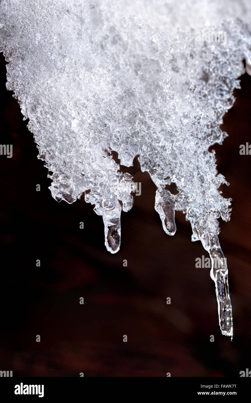 Icicle icicles hi-res stock photography and images - Alamy