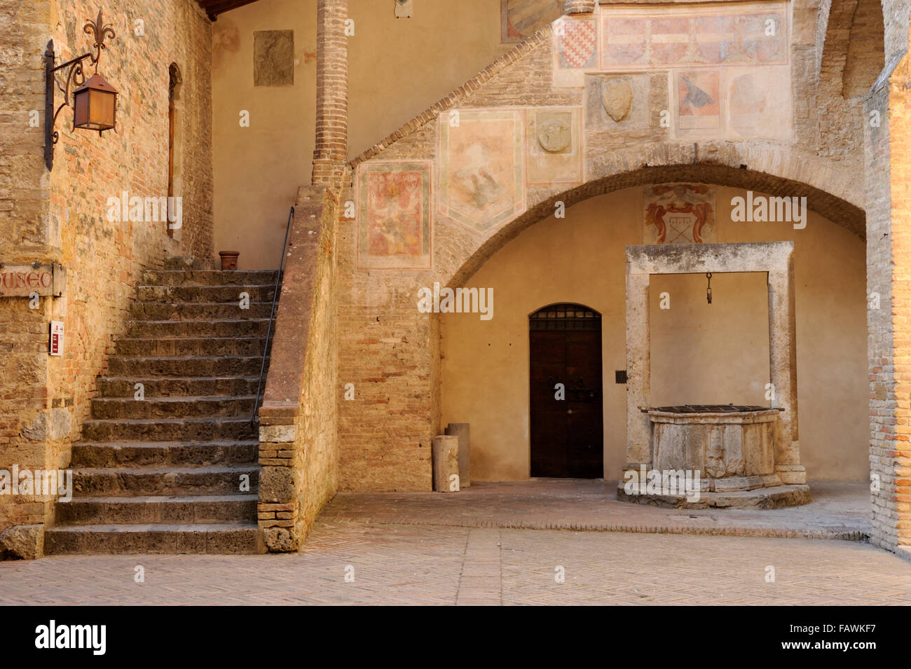 Courtyard (14th century), Palazzo del Popolo, Civic museum, San ...