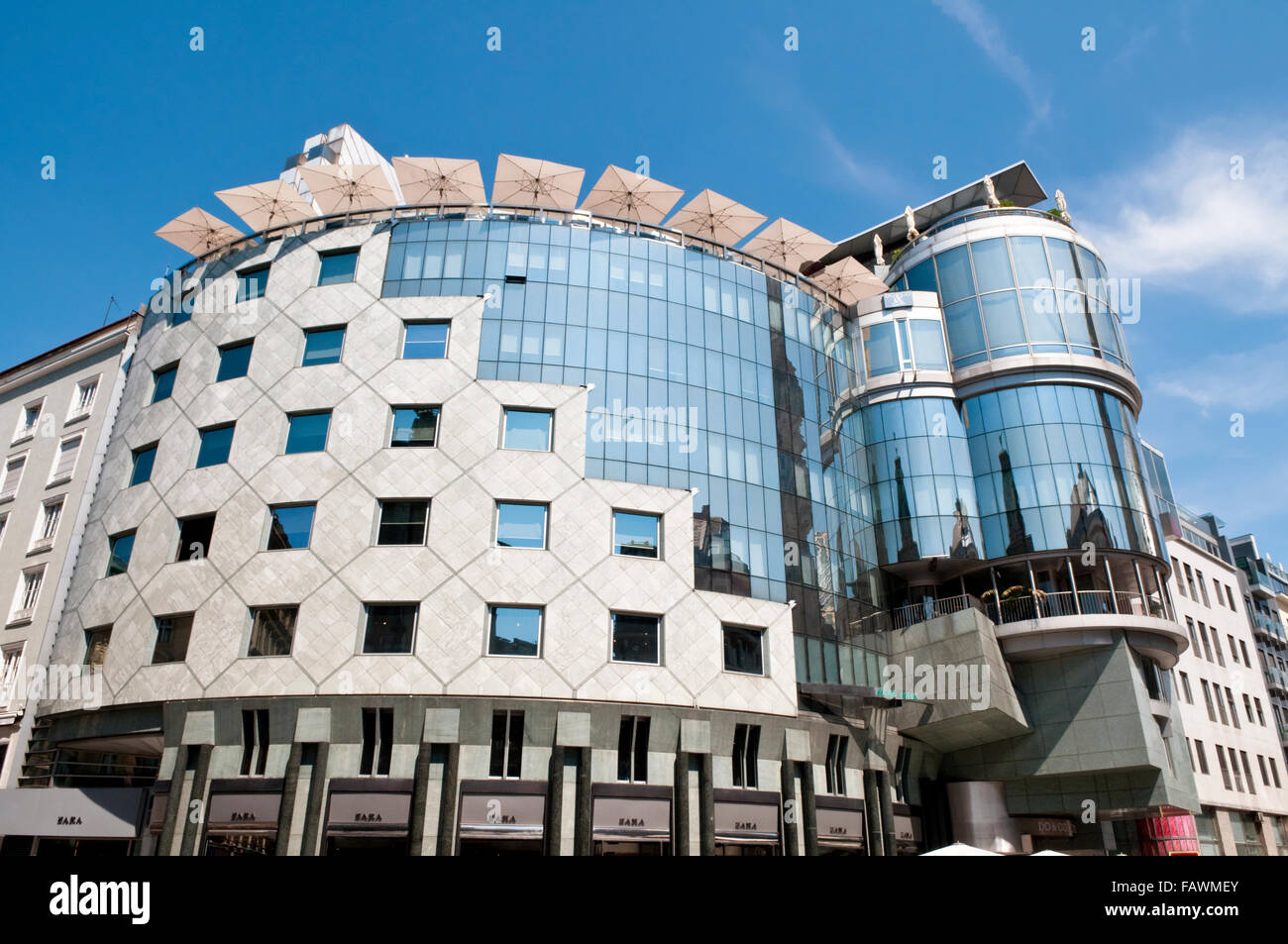 The Haas House hotel and retail space in Vienna, Austria designed by ...