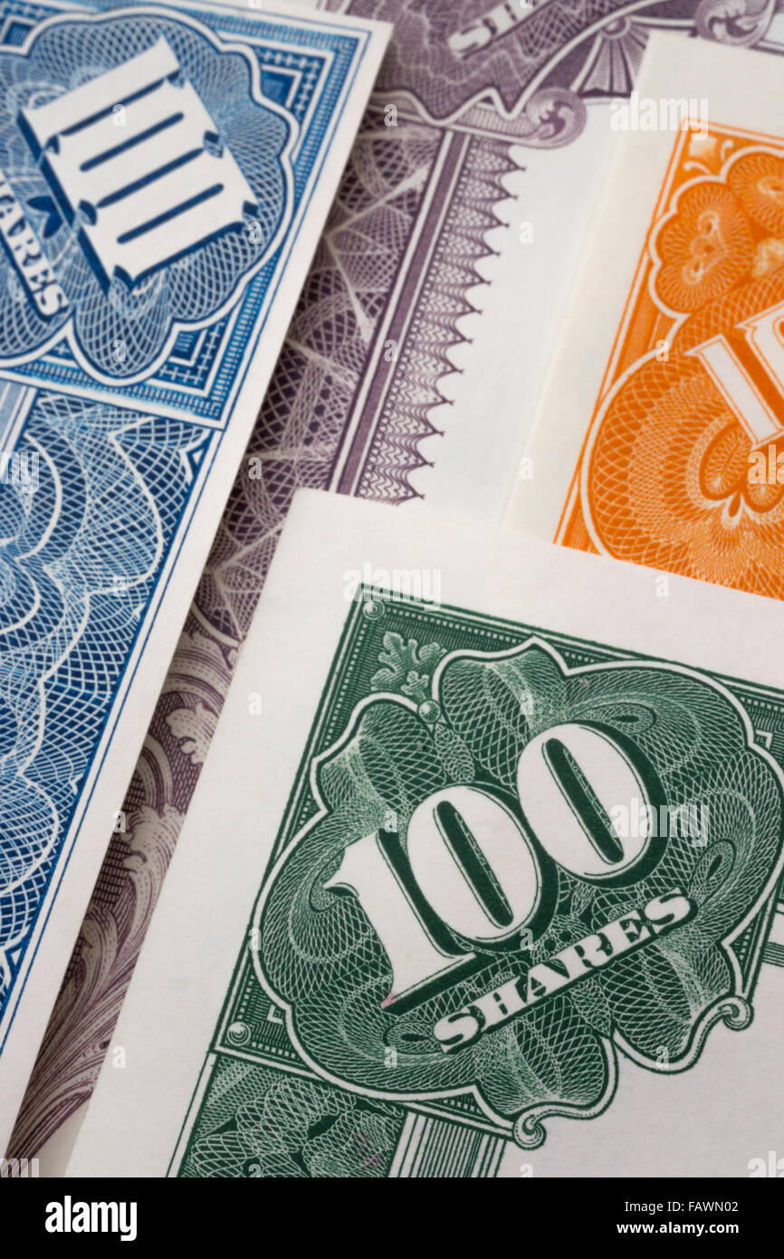 PAPER 100 SHARE STOCK CERTIFICATES OF UNITED STATES OF AMERICA Stock ...