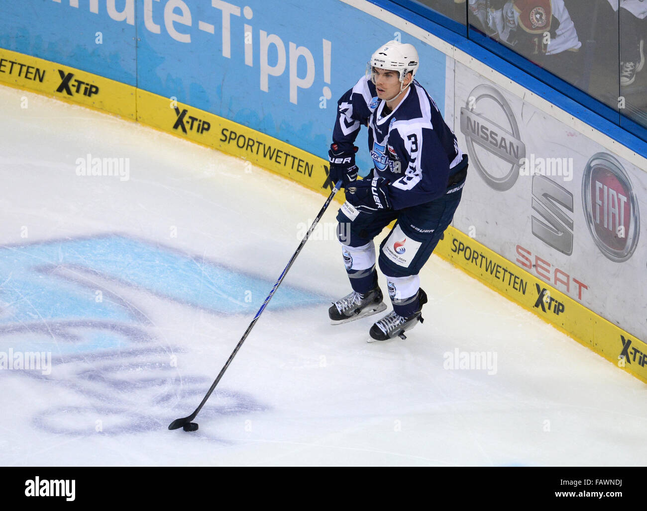 Hamburg, Germany. 30th Oct, 2015. Hamburg's Sam Klassen in action ...