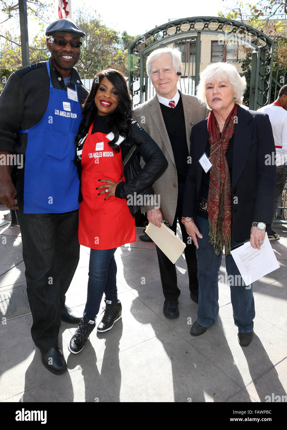 Los Angeles Mission Thanksgiving Meal for the Homeless Featuring: Jay ...