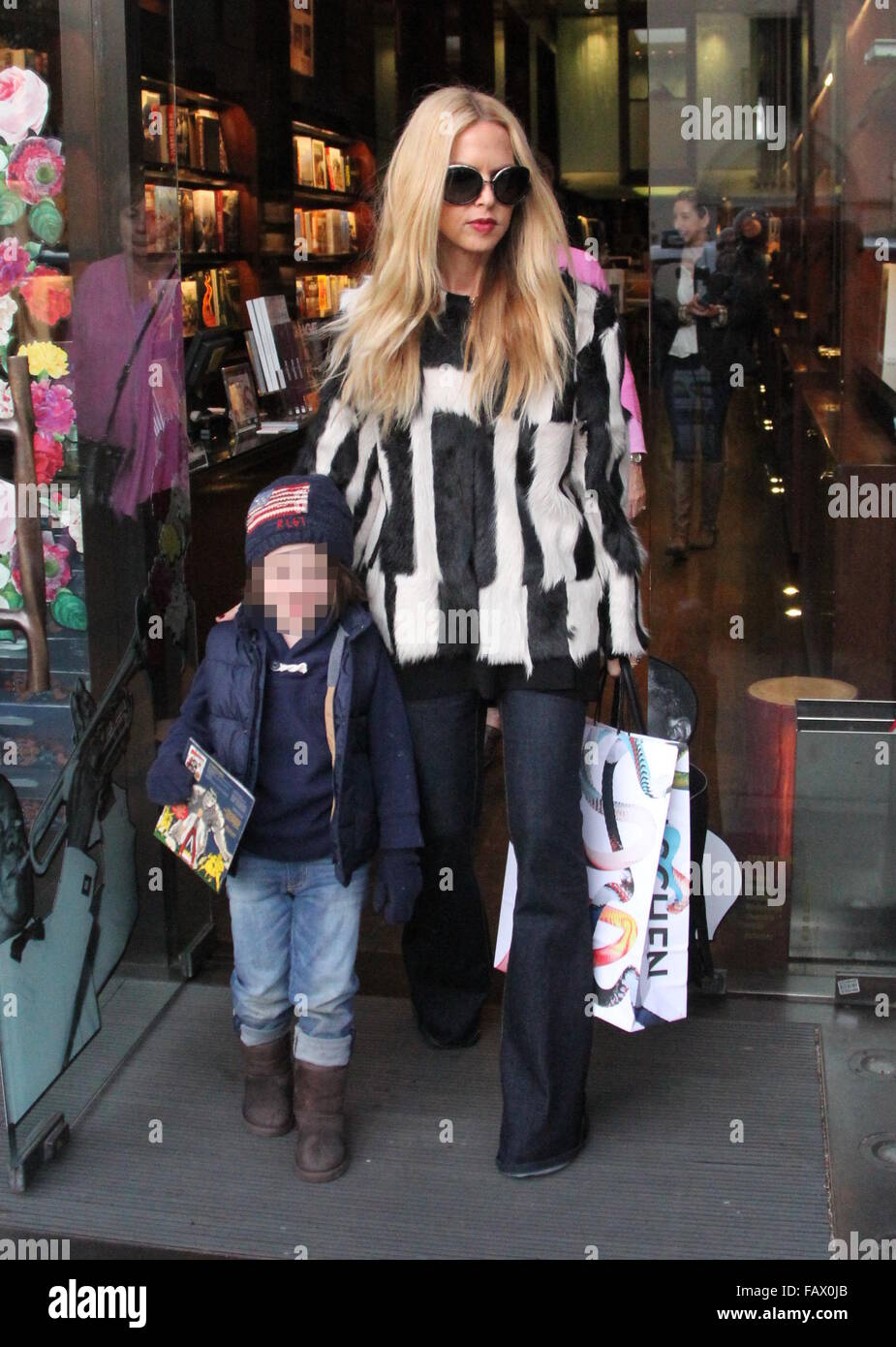 Rachel Zoe takes her son Skyler shopping at Gap and a bookstore in ...