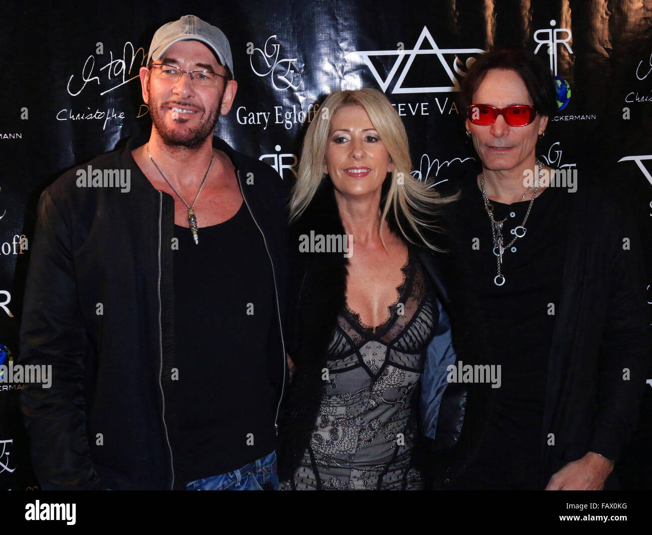 Bullet 4 Peace 'Rock The Art' Featuring: Ralph Rieckermann, Steve Vai ...