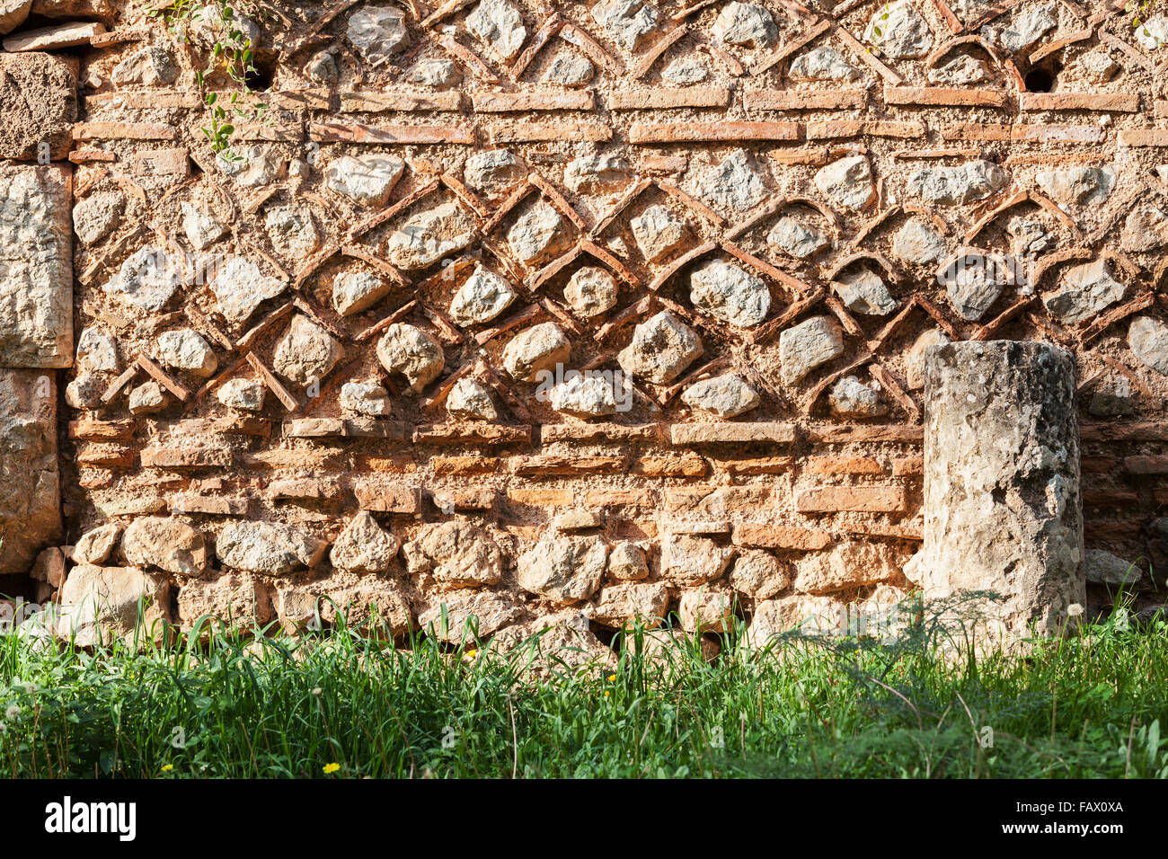 Old stone wall with a pattern; Delphi, Greece Stock Photo - Alamy