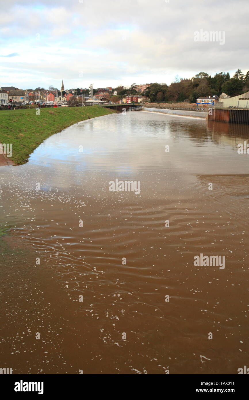 River exe flood channel hi-res stock photography and images - Alamy