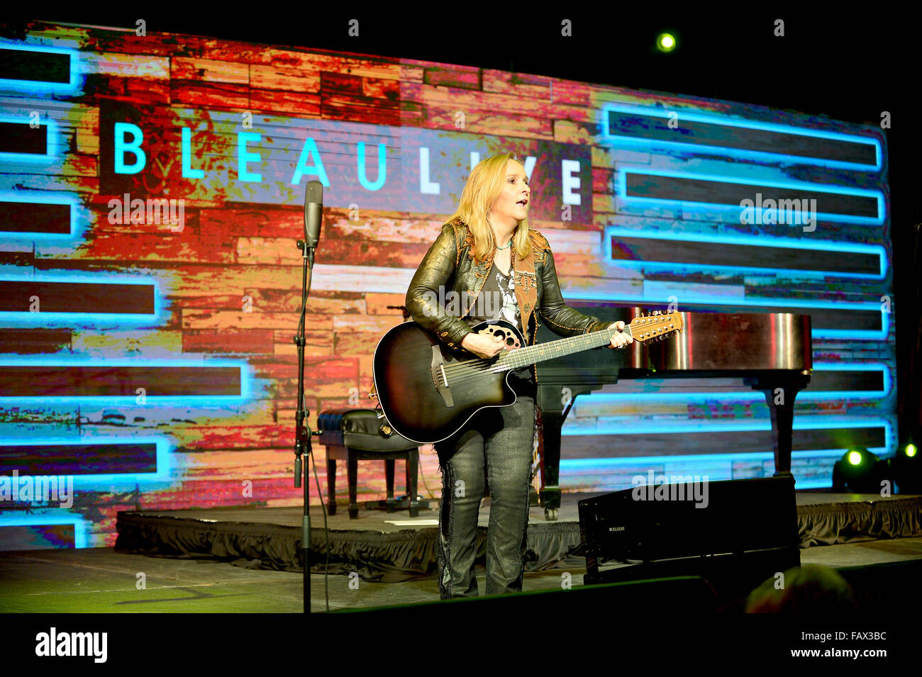 Melissa Etheridge performing at Fontainebleau Hotel Miami Beach ...