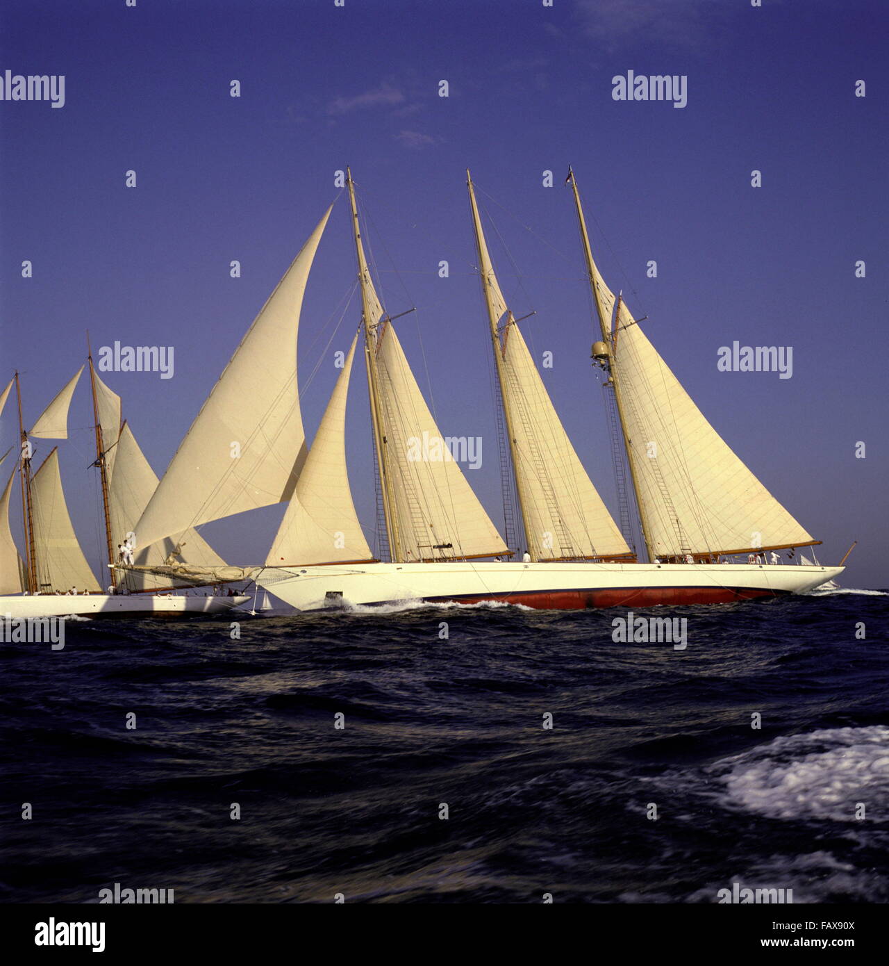 Classic yacht racing st tropez hi-res stock photography and images - Alamy
