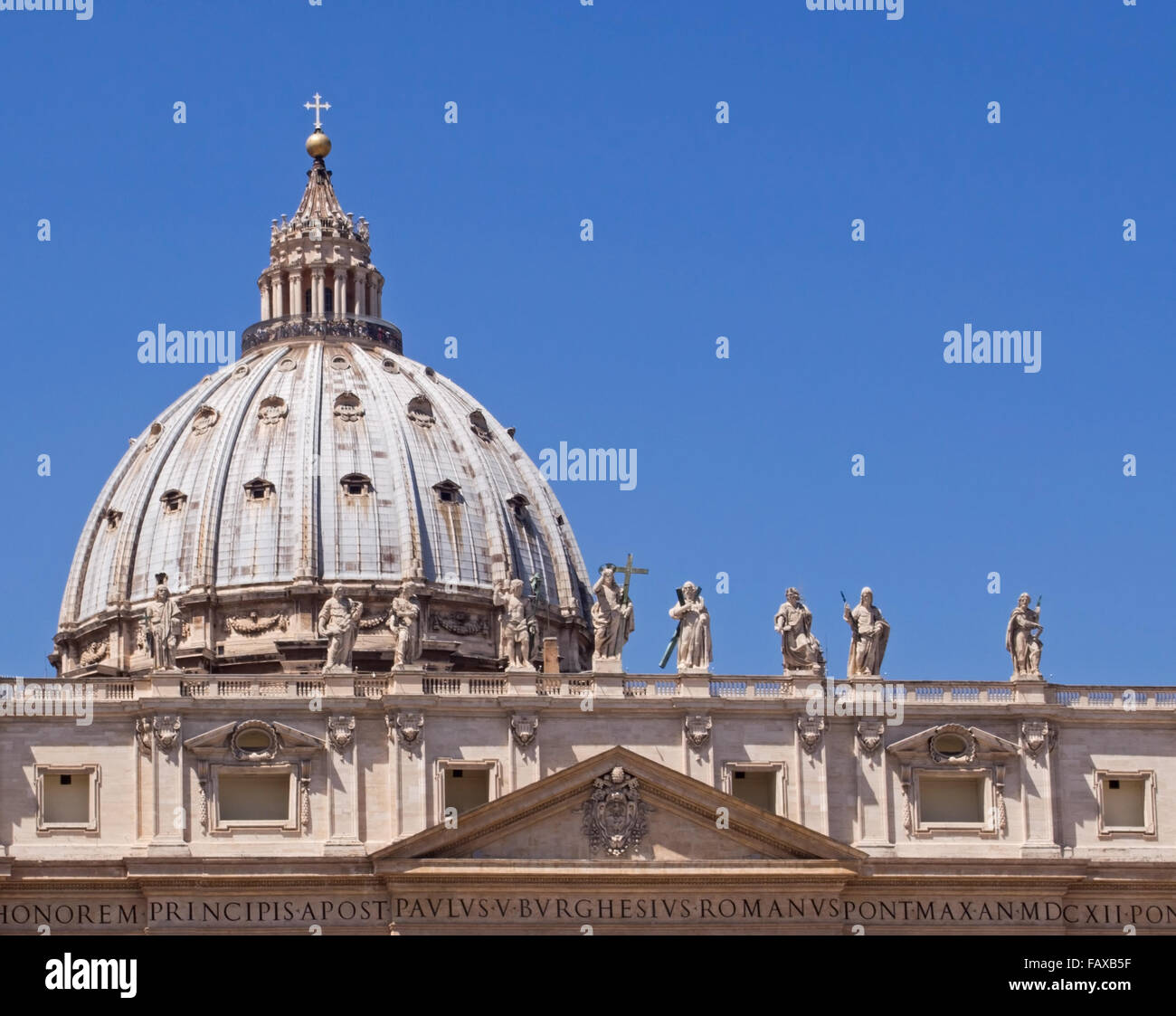Dome st peters basilica hi-res stock photography and images - Alamy