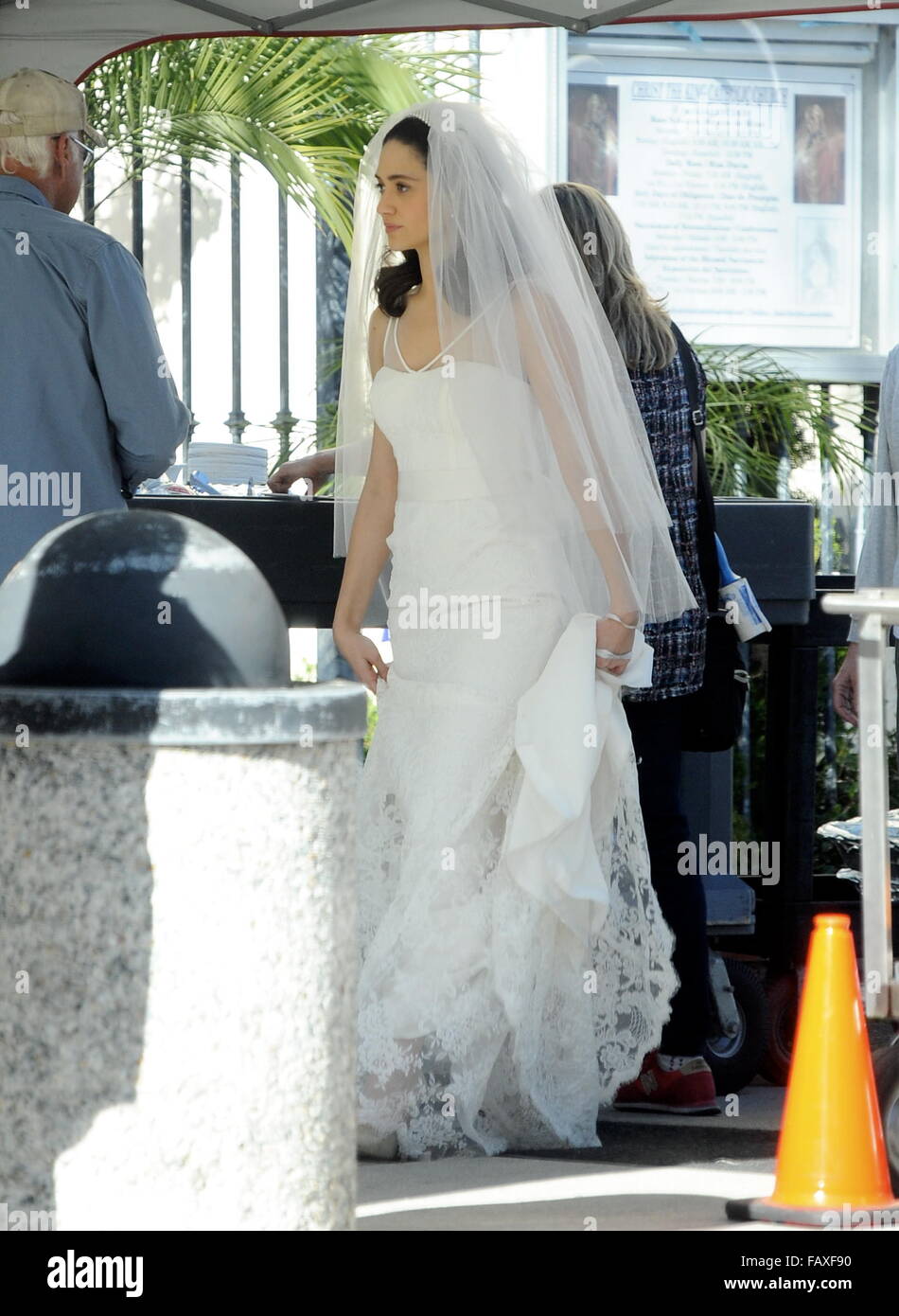 Emmy Rossum Wedding Emmy Rossum Doesn't Care What Her Wedding Dress