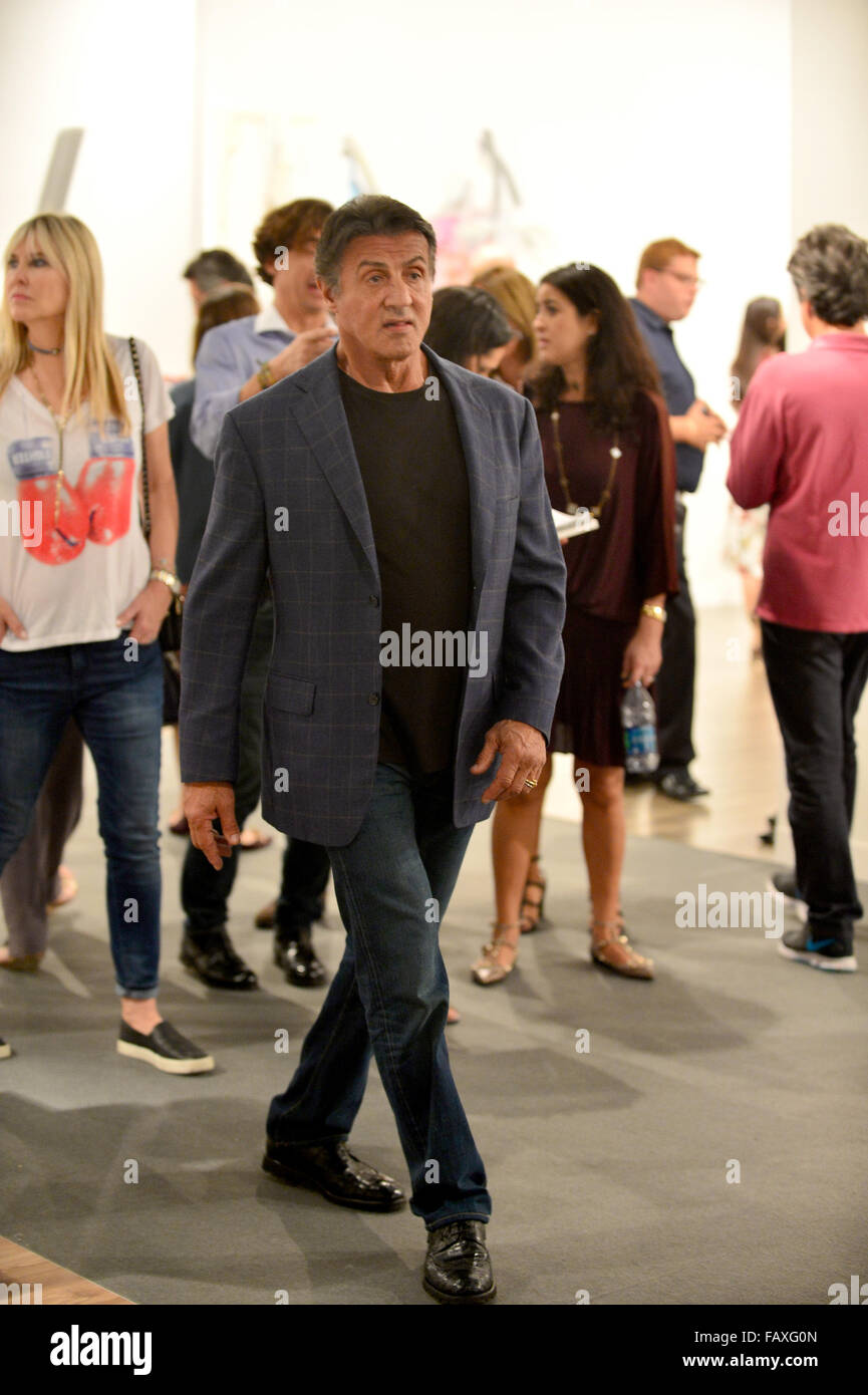 Art Basel Miami Beach - VIP preview at the Miami Beach Convention ...