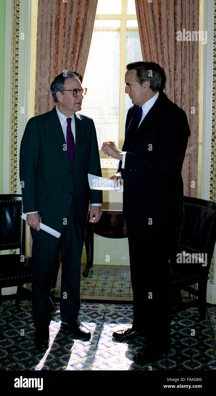 Washington, DC., USA, 27th October, 1990 Senators George Mitchell and ...