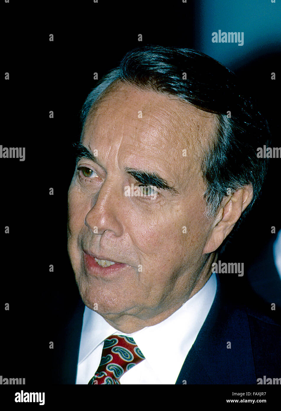 Bob dole 1994 hi-res stock photography and images - Alamy