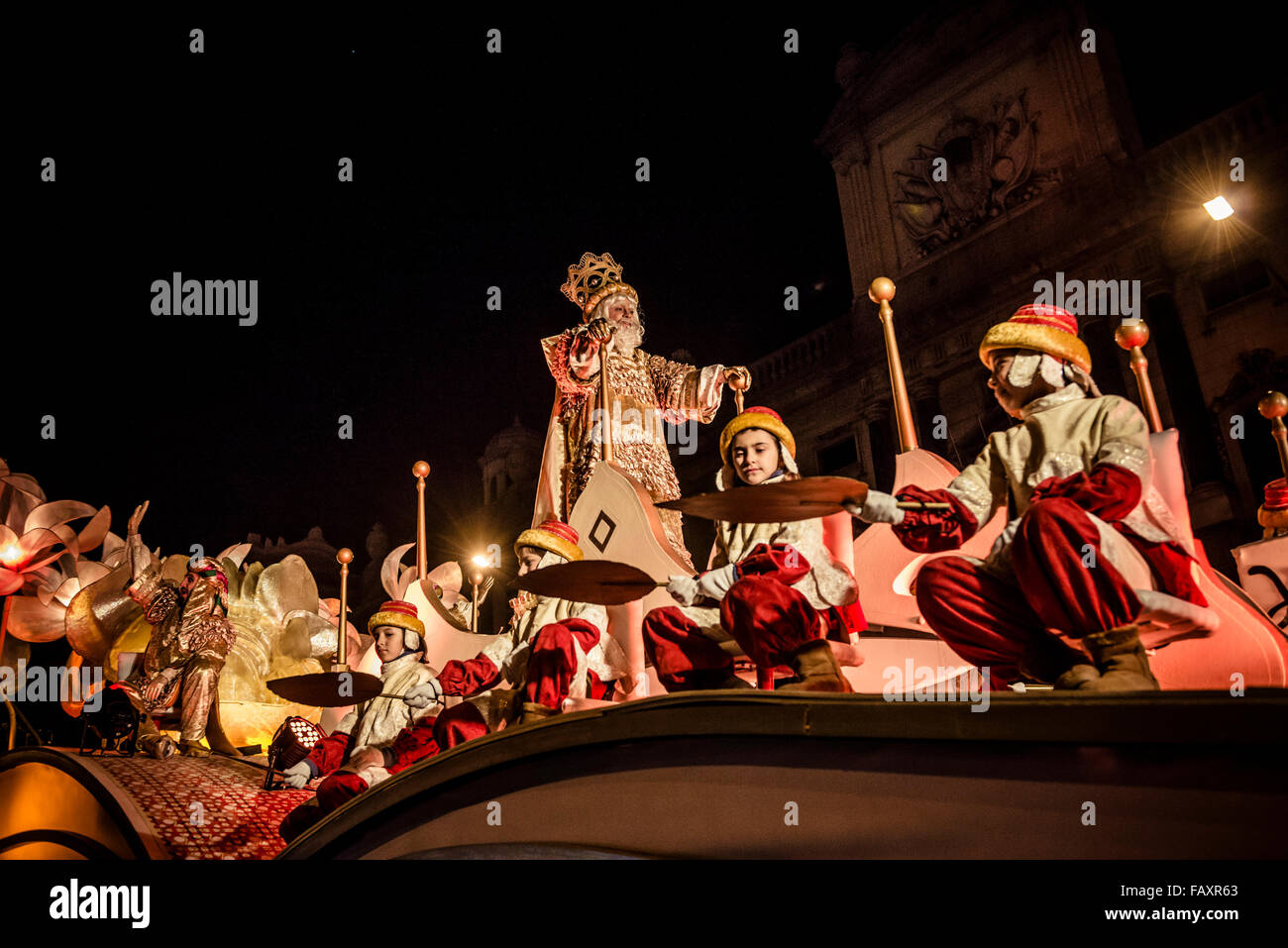 Three kings parade spain hi-res stock photography and images - Alamy