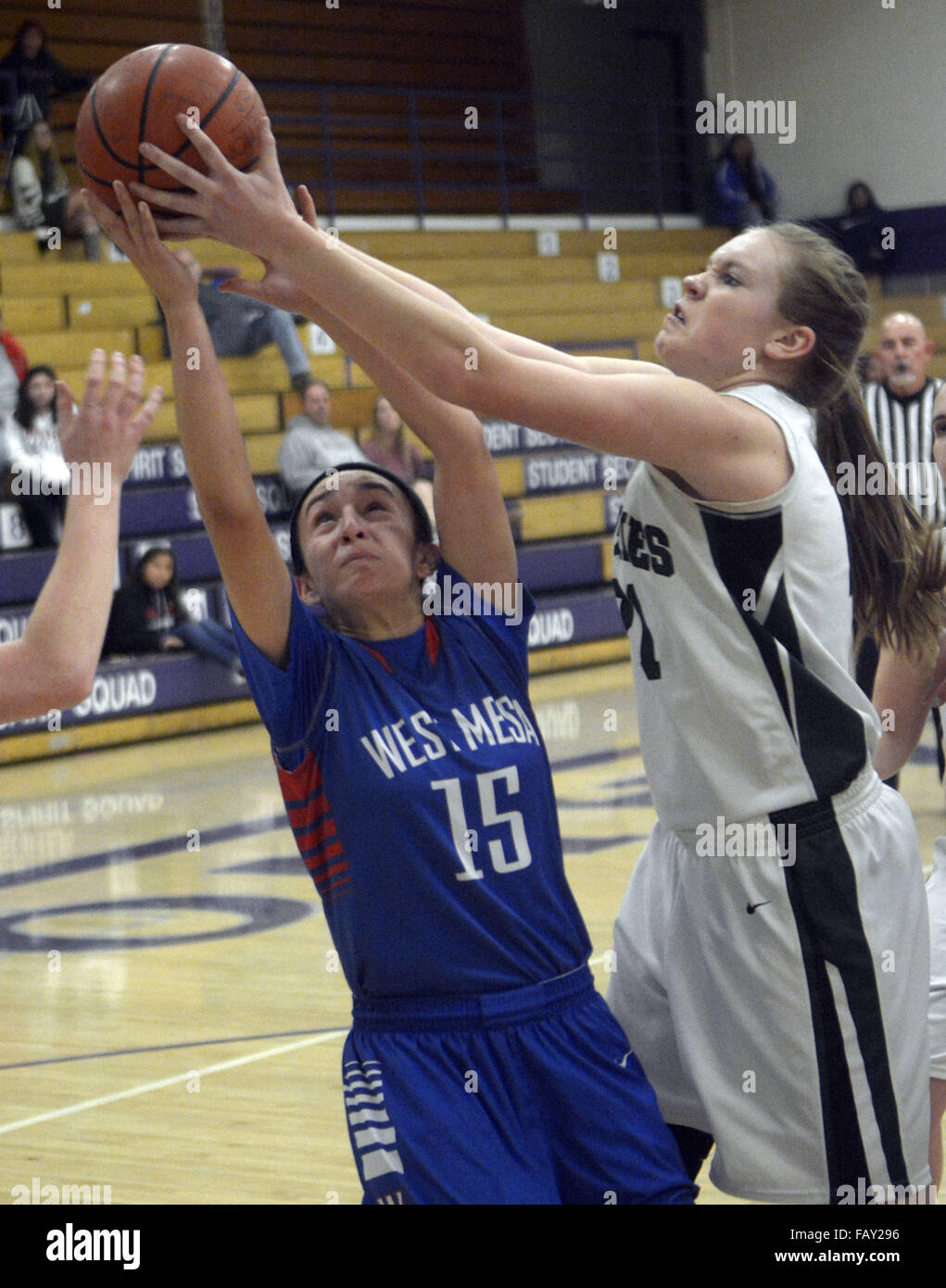 Usa. 5th Jan, 2016. SPORTS -- Hope Christian's Alivia Lewis grabs a ...