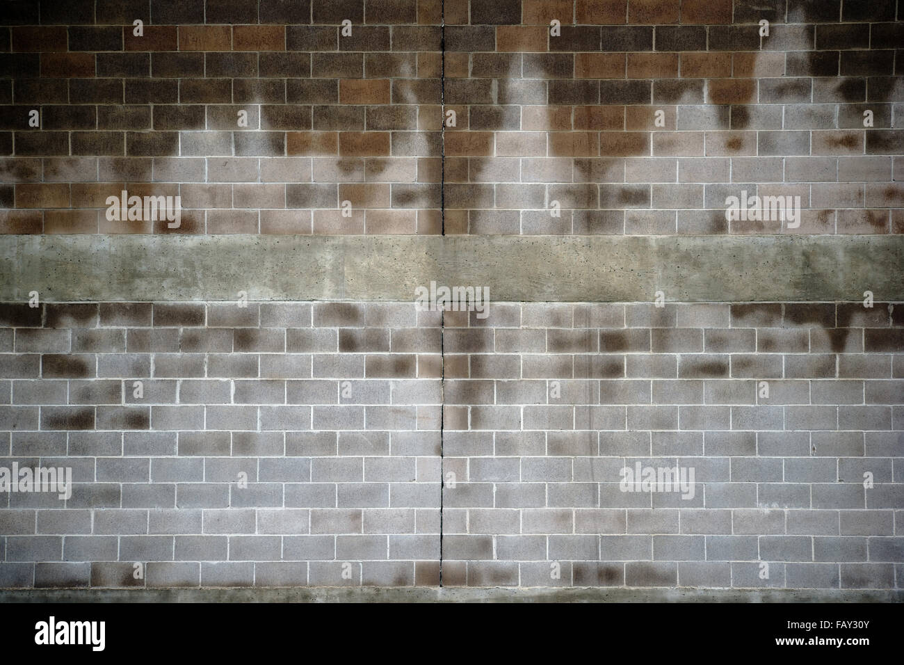 Moisture wall hi-res stock photography and images - Alamy